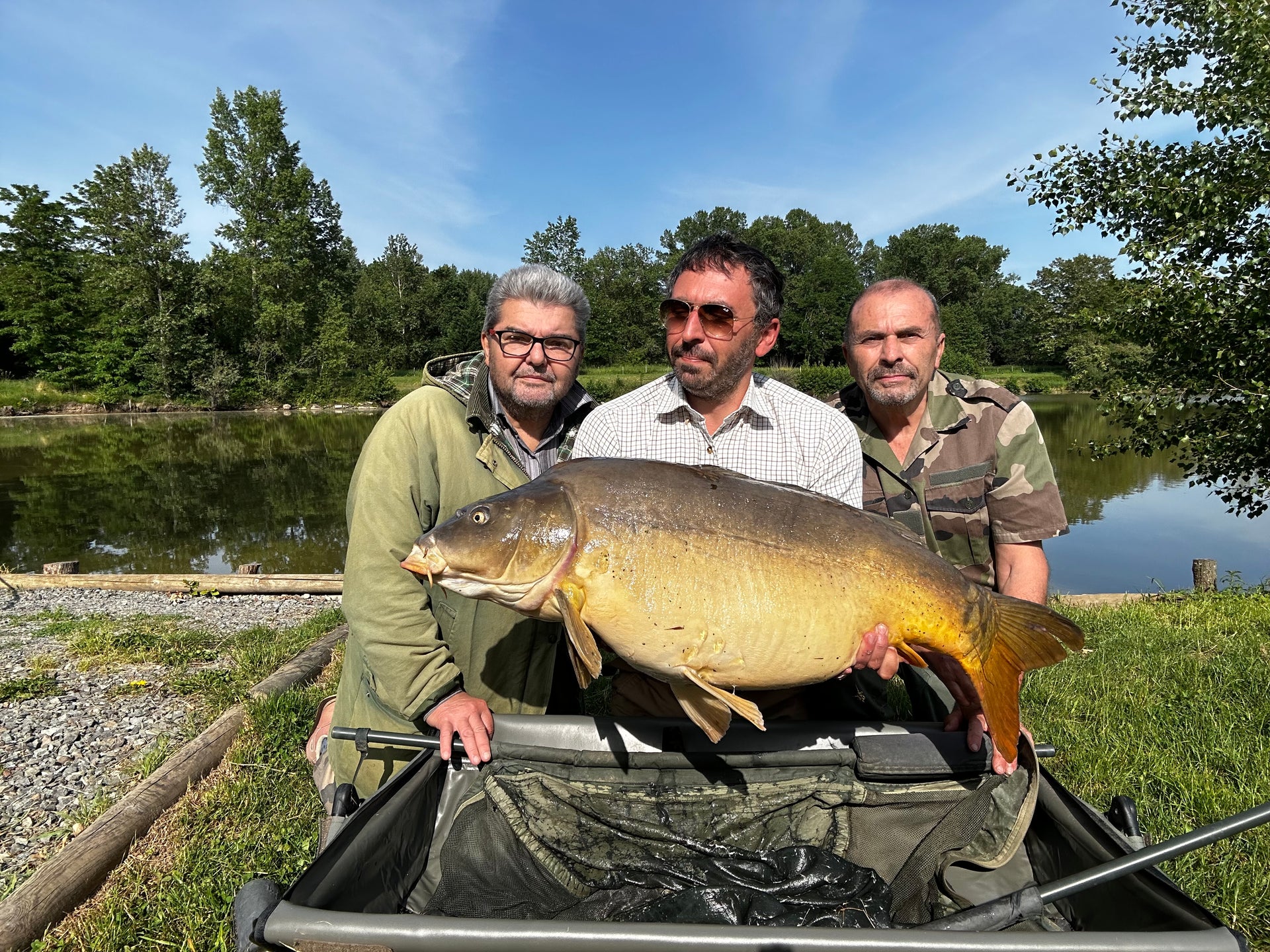 rod oliver bouillettes innovantes à base d'insectes – ROD OLIVER s.à.r.l